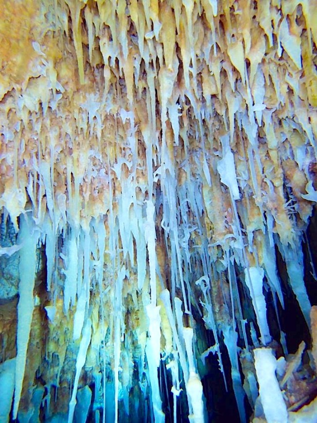 Ralph’s Cave Abaco | ROLLING HARBOUR ABACO